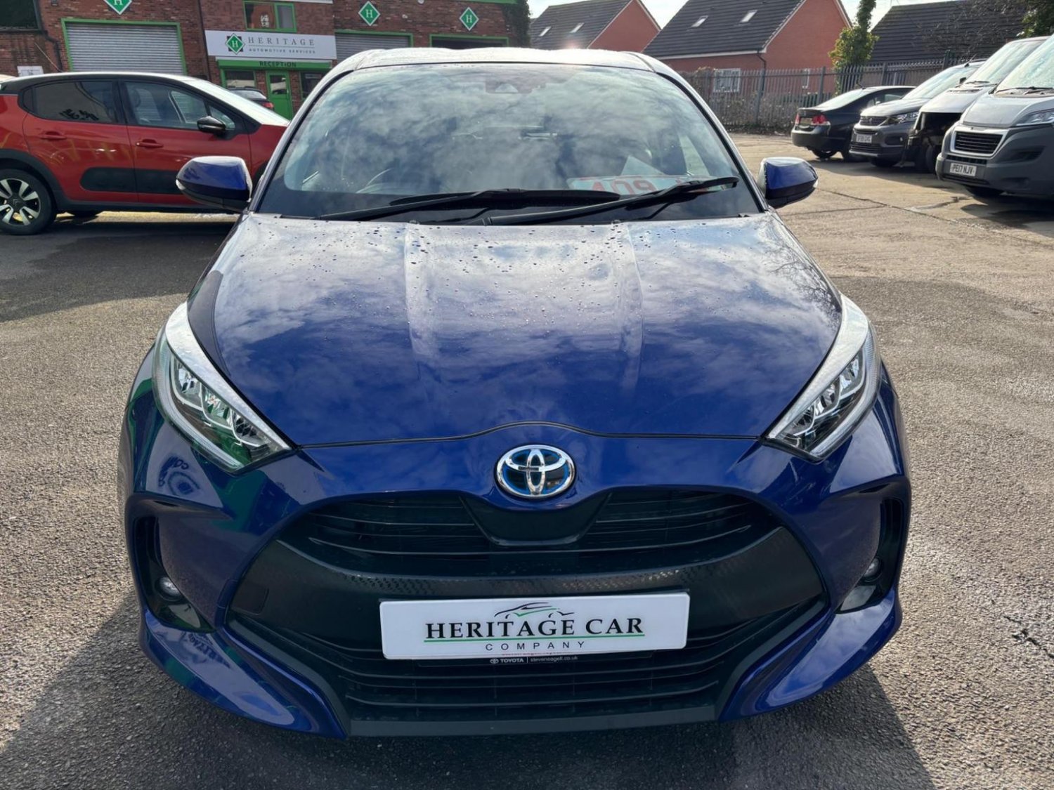 Used TOYOTA YARIS 2022 Blue for sale - £10995 in Coventry, West ...