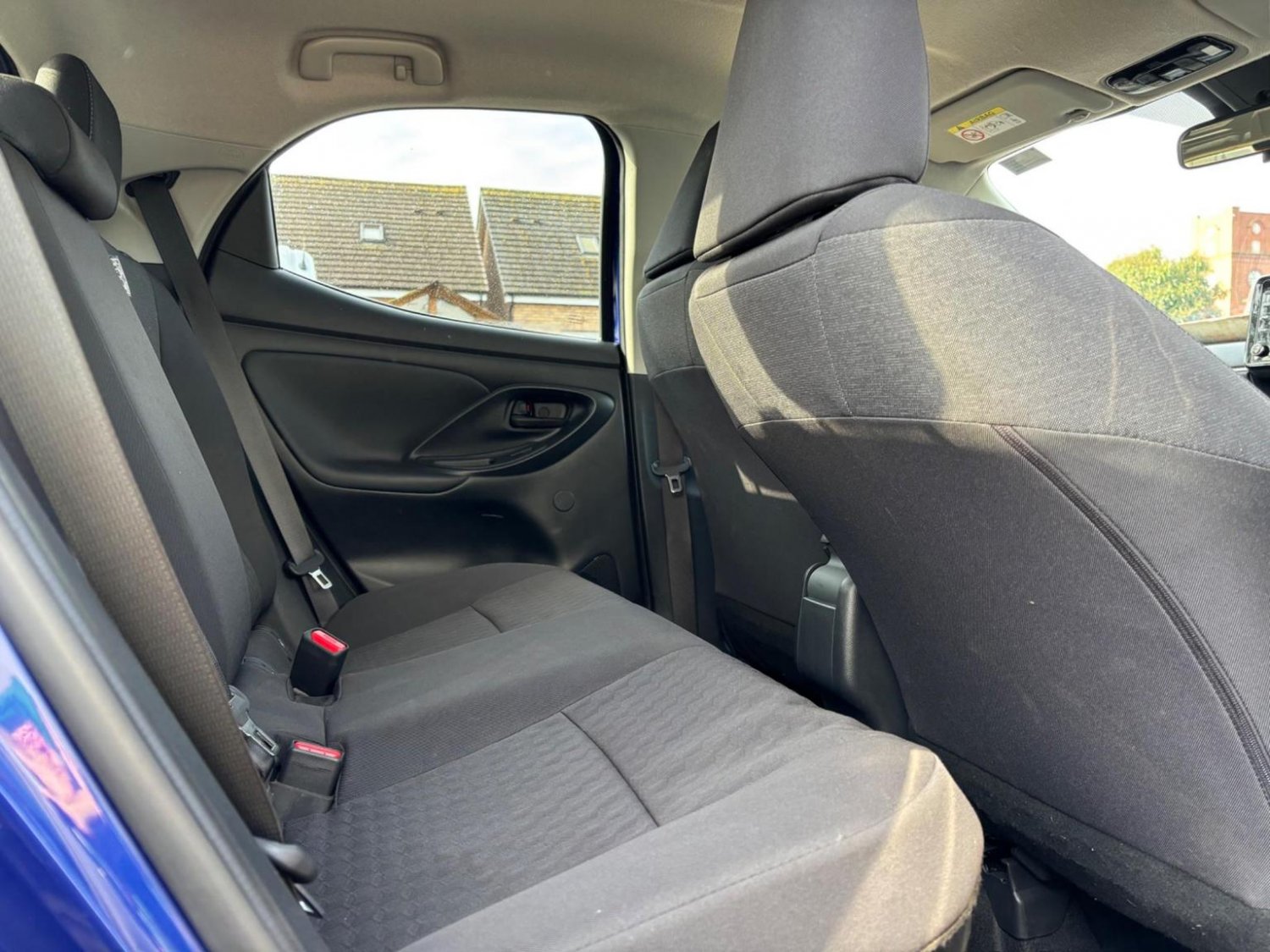 Used TOYOTA YARIS 2022 Blue for sale - £10995 in Coventry, West ...